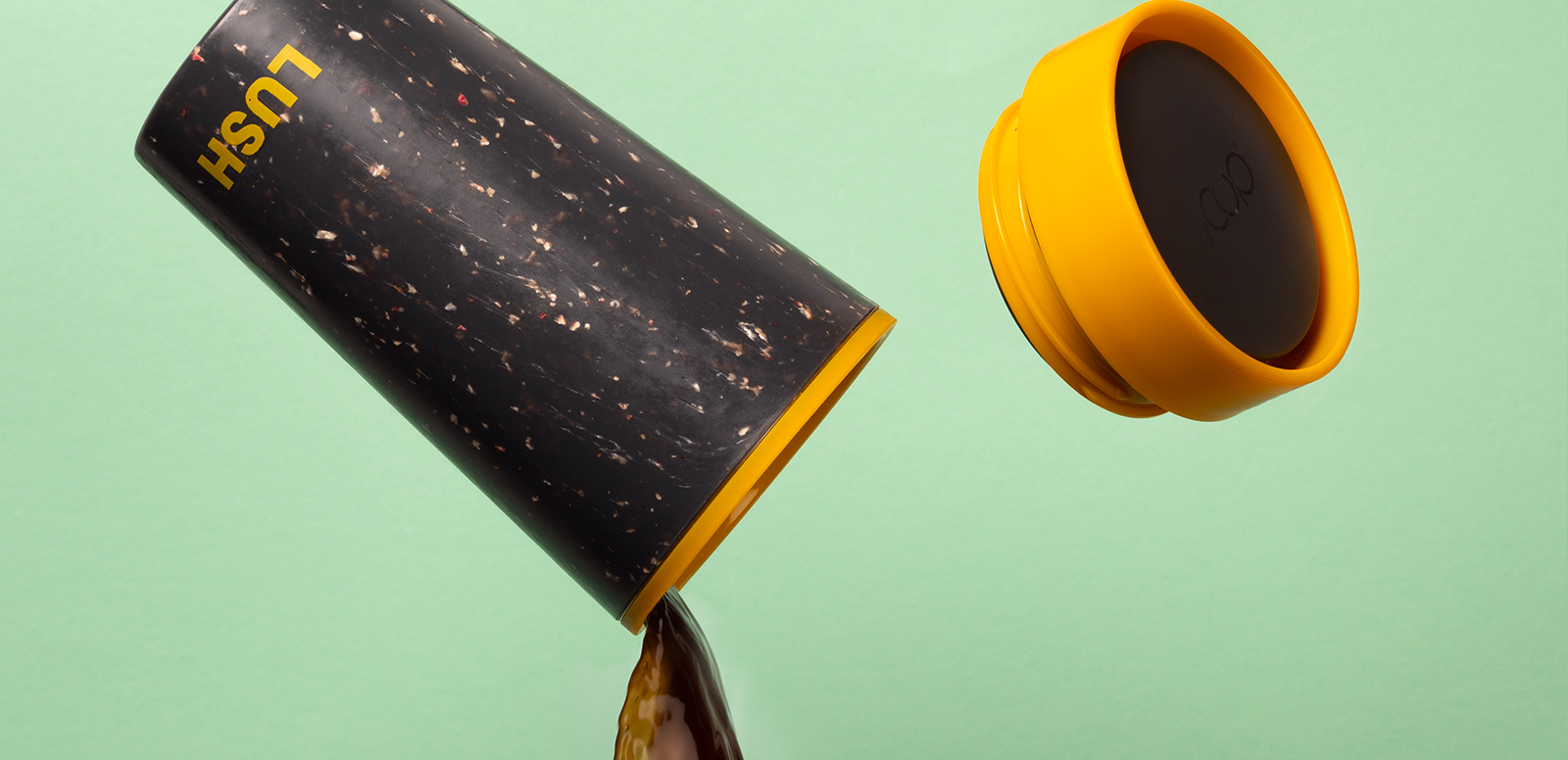 Lush gives free coffee to those with reusable cups at new pop-up - IPM ...